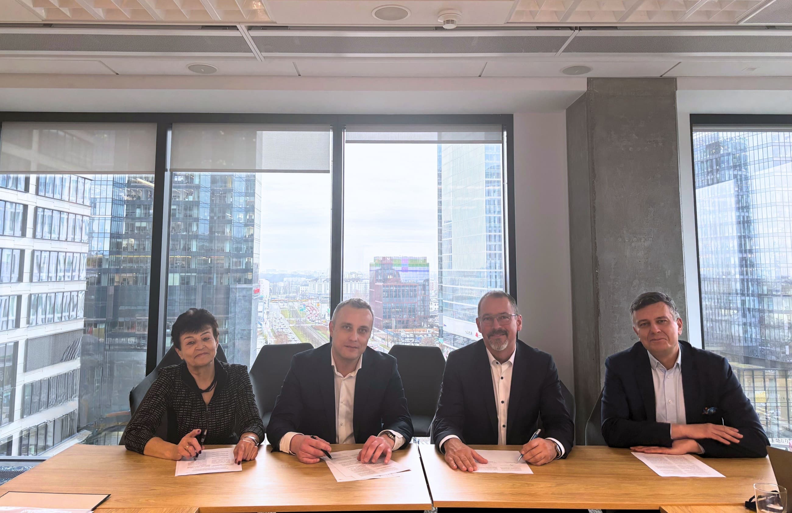 RENOMIA GROUP posiluje v Polsku: Kupuje pojišťovacího makléře MODUS | RENOMIA